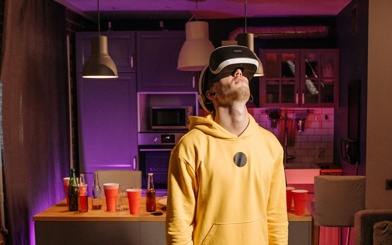 How to Change the Behavior of VR Robot? - Tips and Techniques - Techtyche