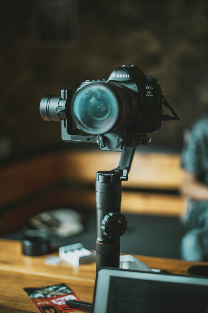 BenQ Unveils the IdeaCam Web Camera - 15x Zoom Lens Attachment for ...